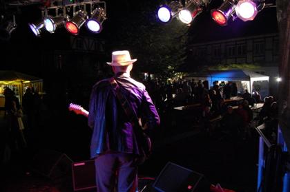 Urgesteine und Newcomer geben sich die Klinke